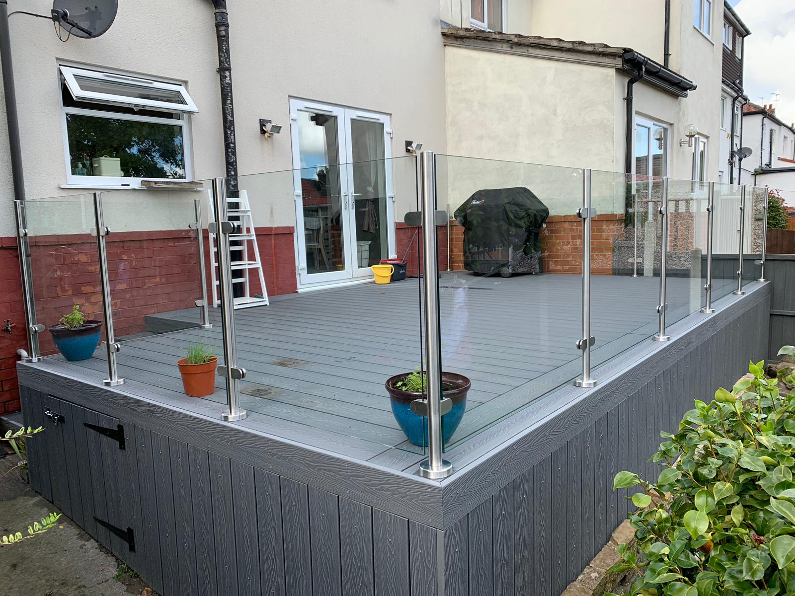 Semi Frameless Glass Garden Balustrades The Outdoor Look